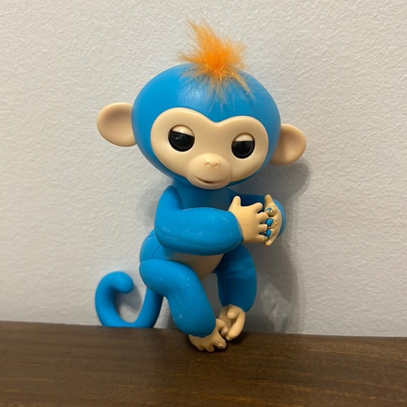 Toys | Fingerlings Interactive Baby Monkey Boris Finger Toy Blue Orange ...